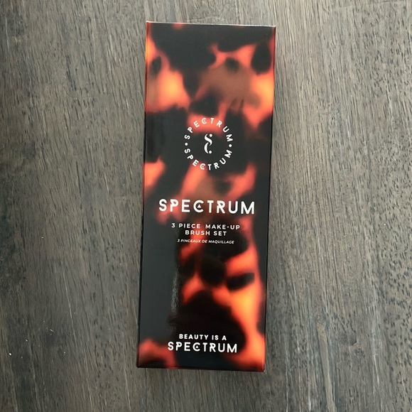 Spectrum | Makeup | Spectrum Collectionspantherine 3 Piece Eye And Face ...